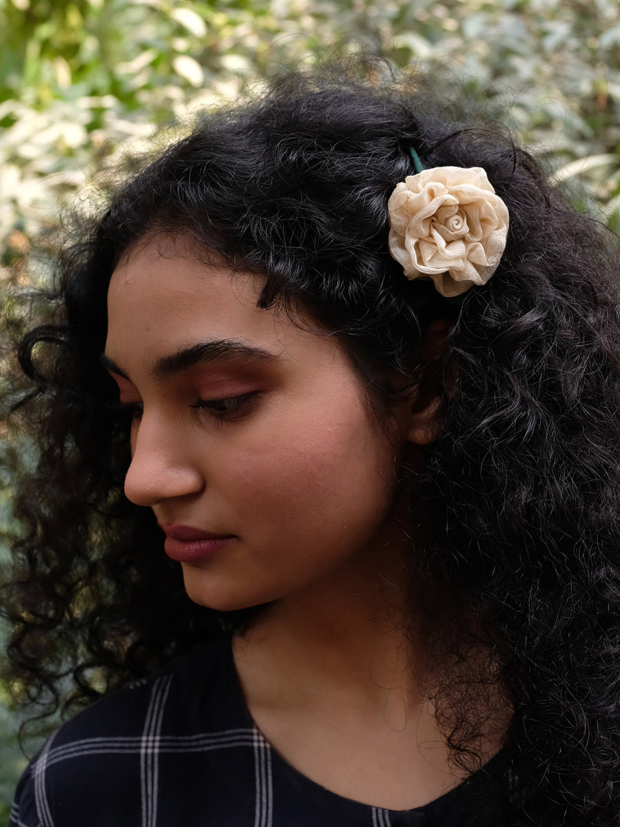 Ivory Gulab Hair Cip – Pure Ghee Designs